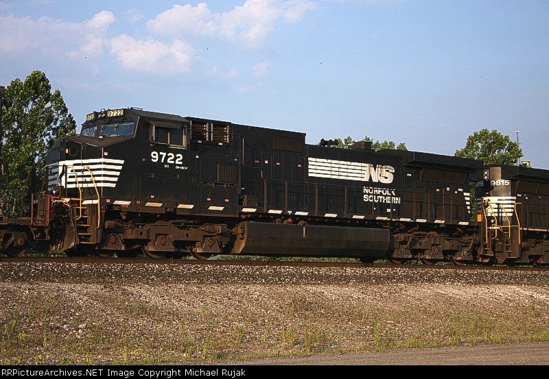 NS 9722